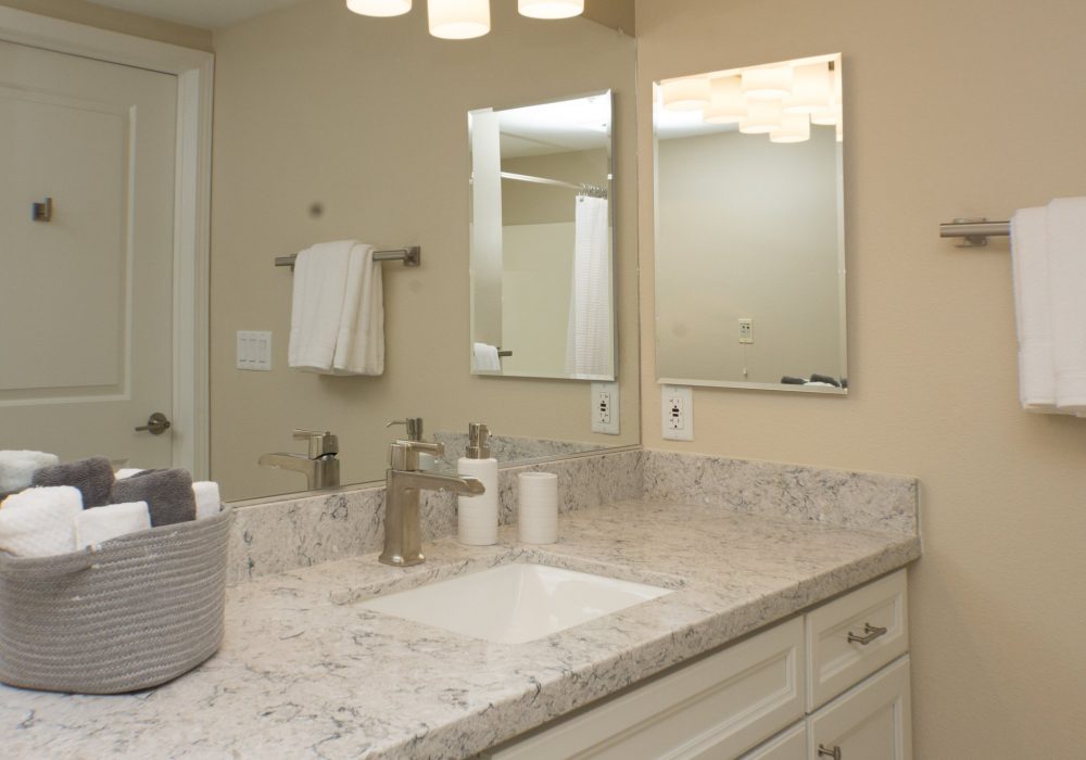 Senior Living In Oceanside, CA | Fairwinds - Ivey Ranch | Leisure Care